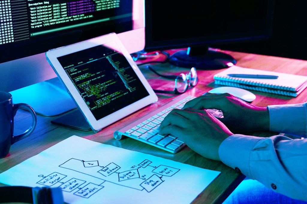 How to Find a Programmer for Your Startup - Guru Blog
